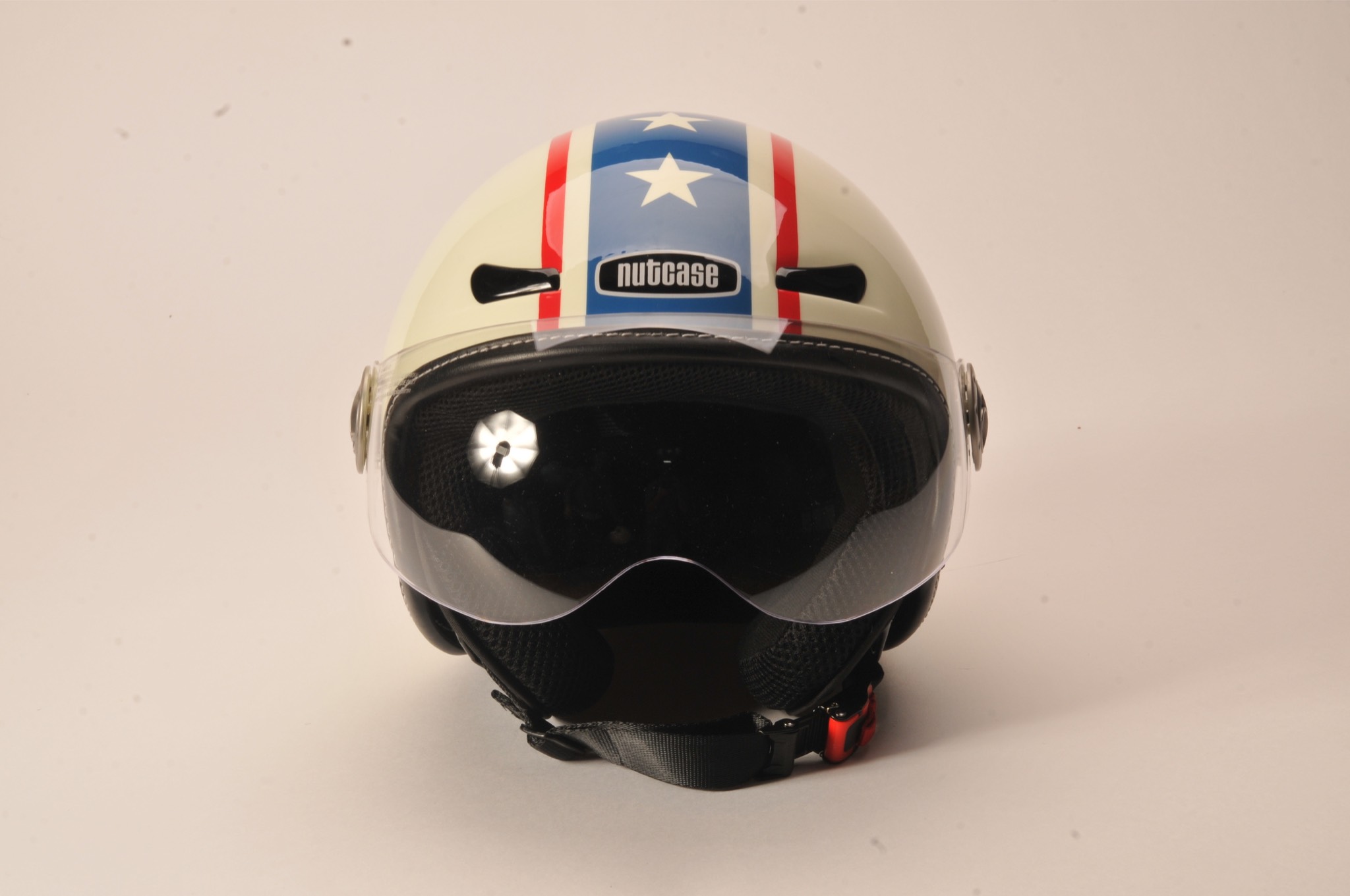 NUTCASE AMERICANA | Espace